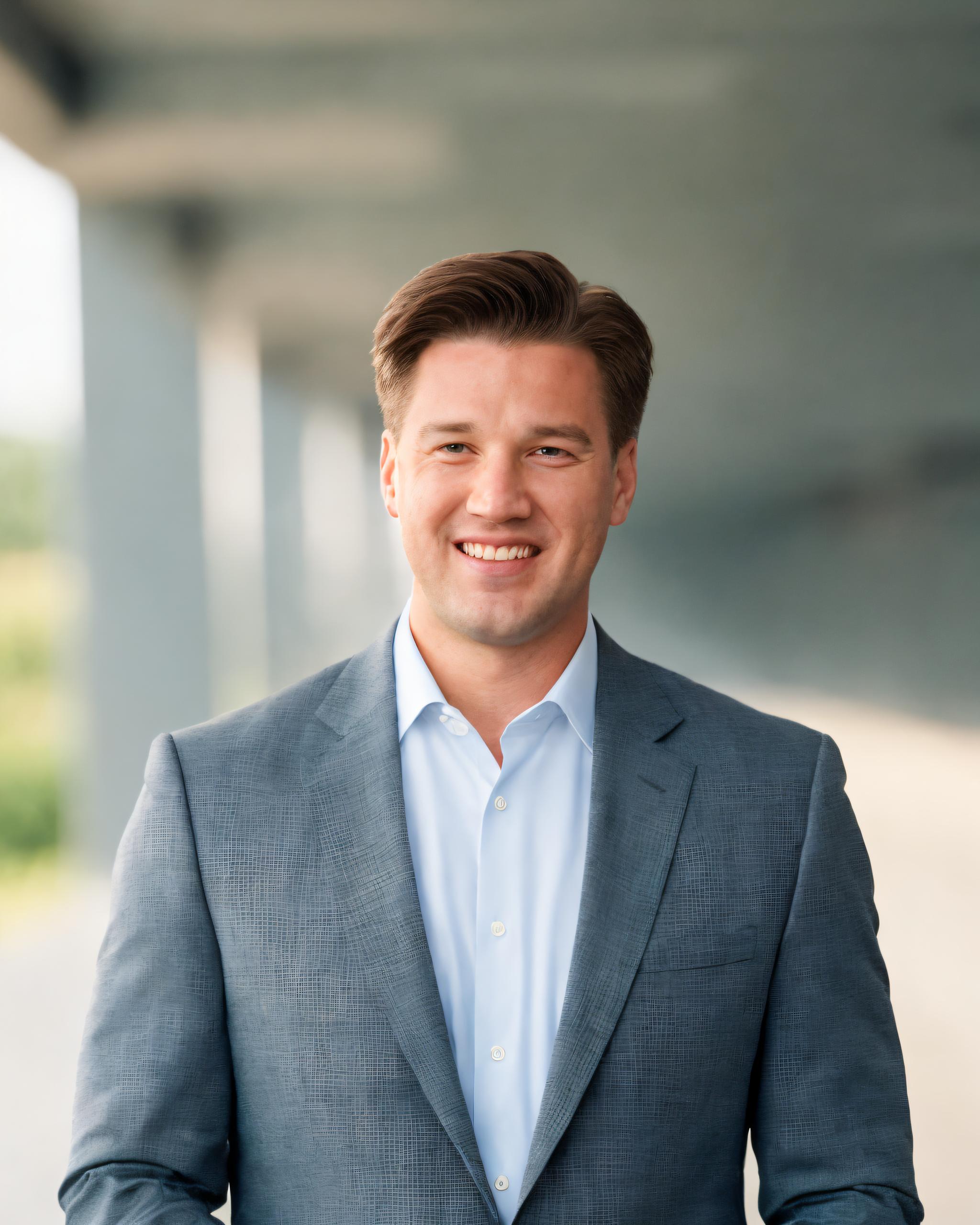 Financial Advisor MICHAEL EVAN SCHEELER serving VIENNA, VIRGINIA | New ...