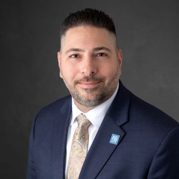 Registered Representative & Insurance Agent EVAN PHILIP MANNELLO ...